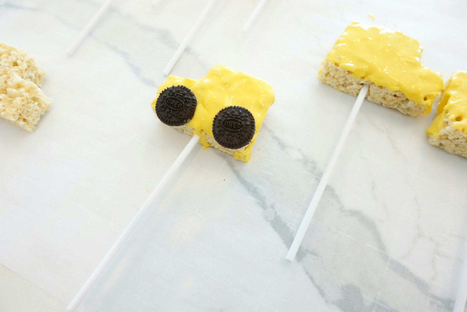 Rice Krispies Treats School Buses - South Lumina Style