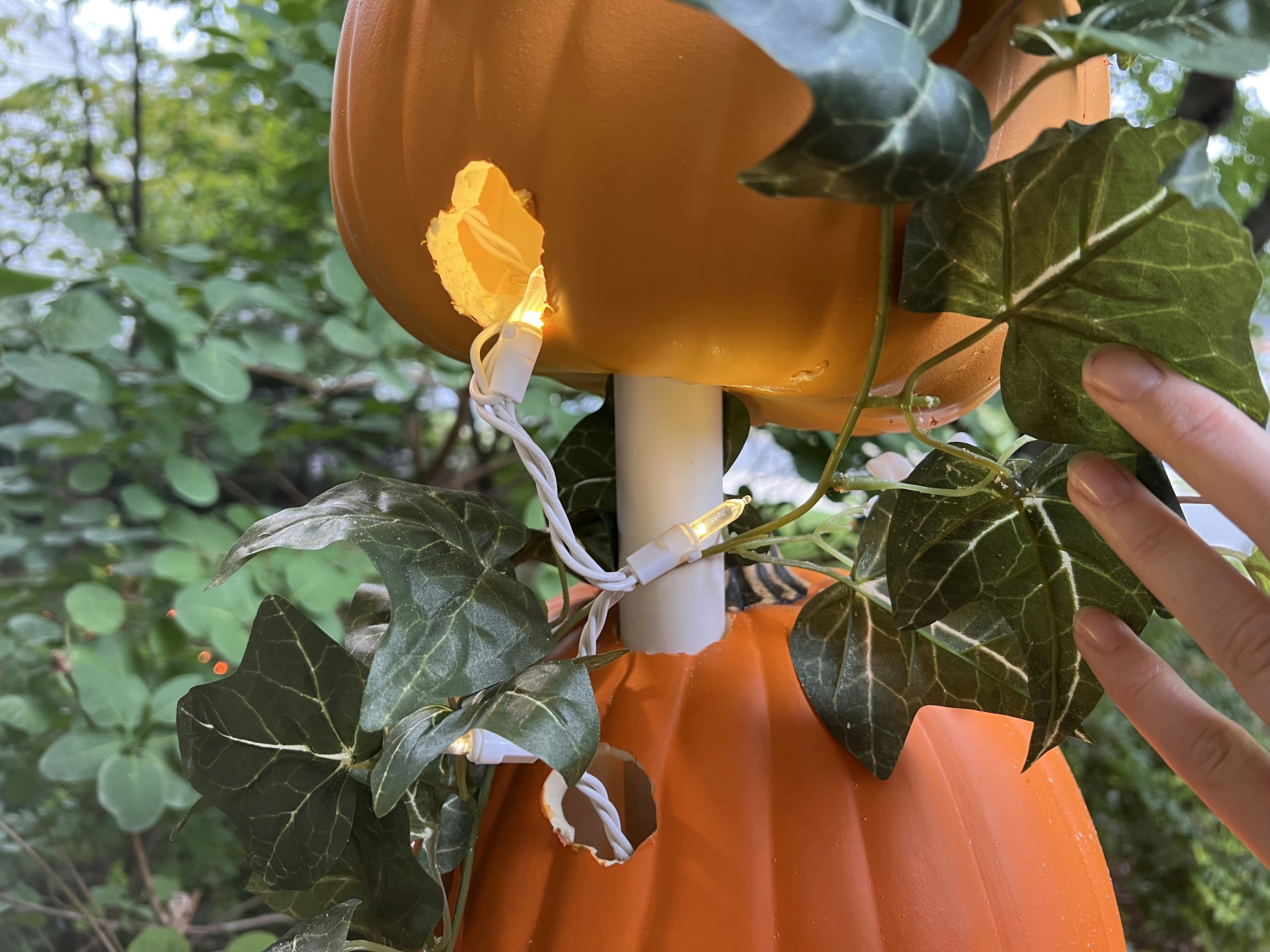 Craft Pumpkin Halloween Display - South Lumina Style